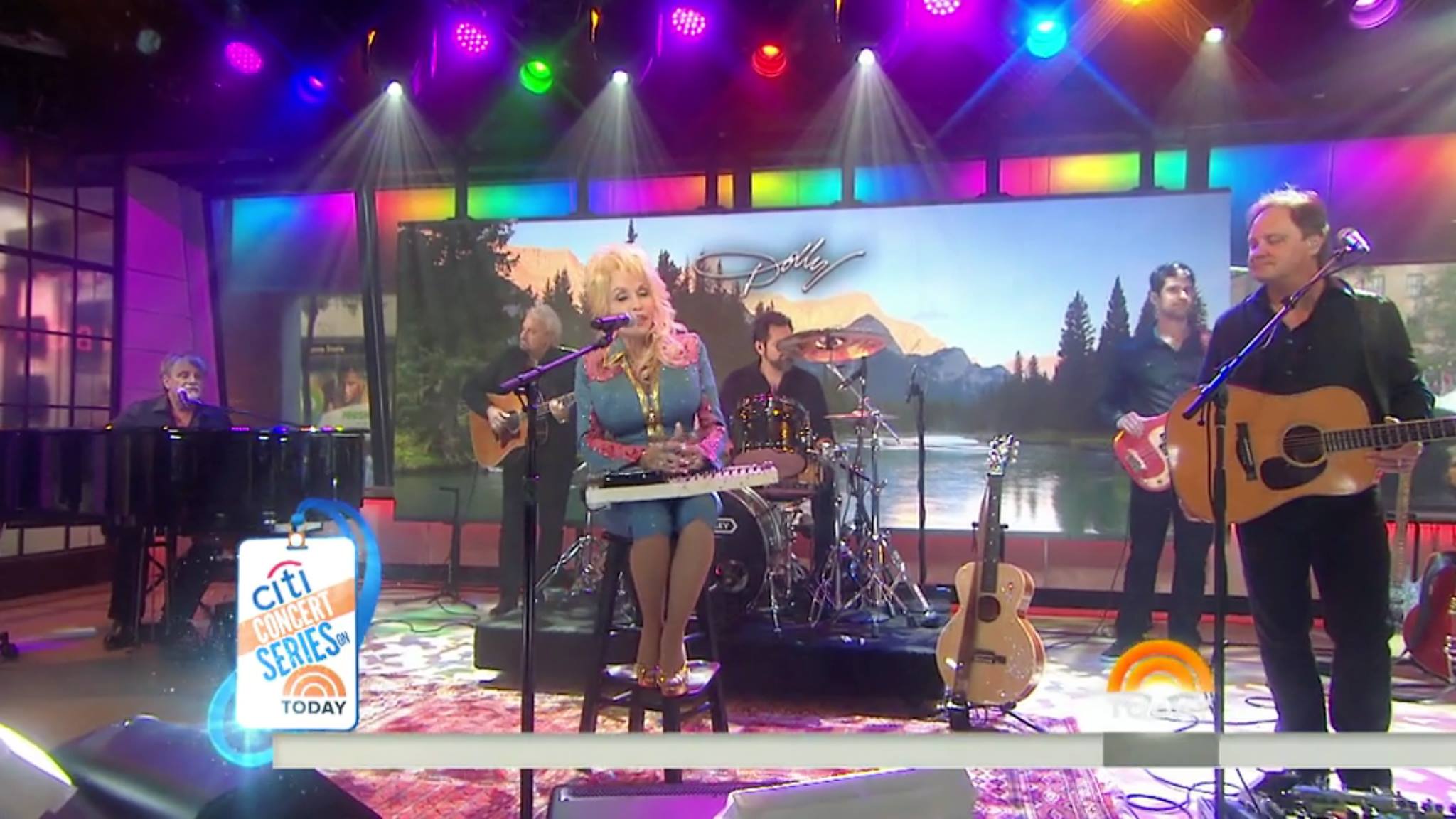 Peter Greenbaum Adds CHAUVET Professional Mavericks To Today Show Rig ...