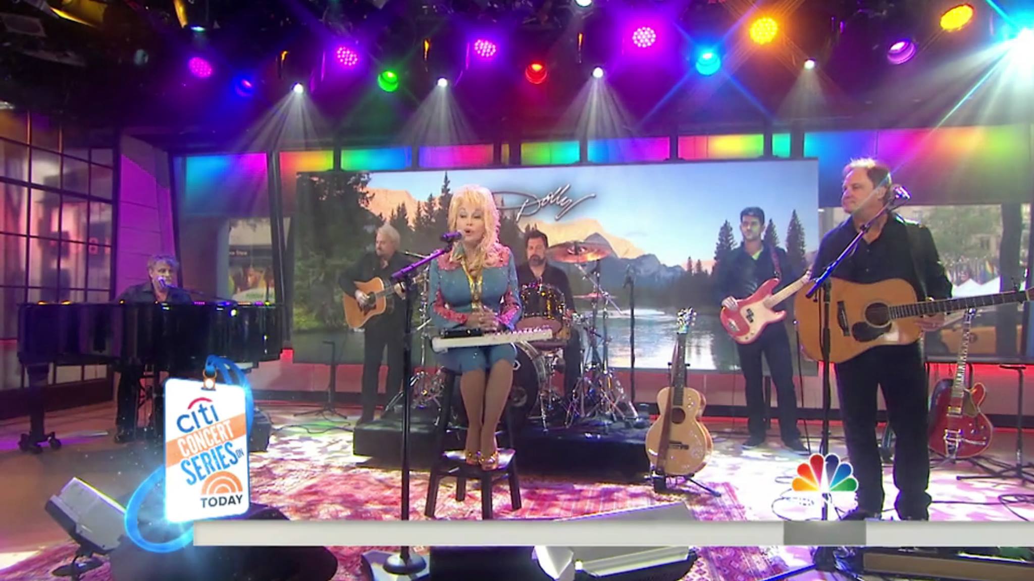 Peter Greenbaum Adds CHAUVET Professional Mavericks To Today Show Rig ...