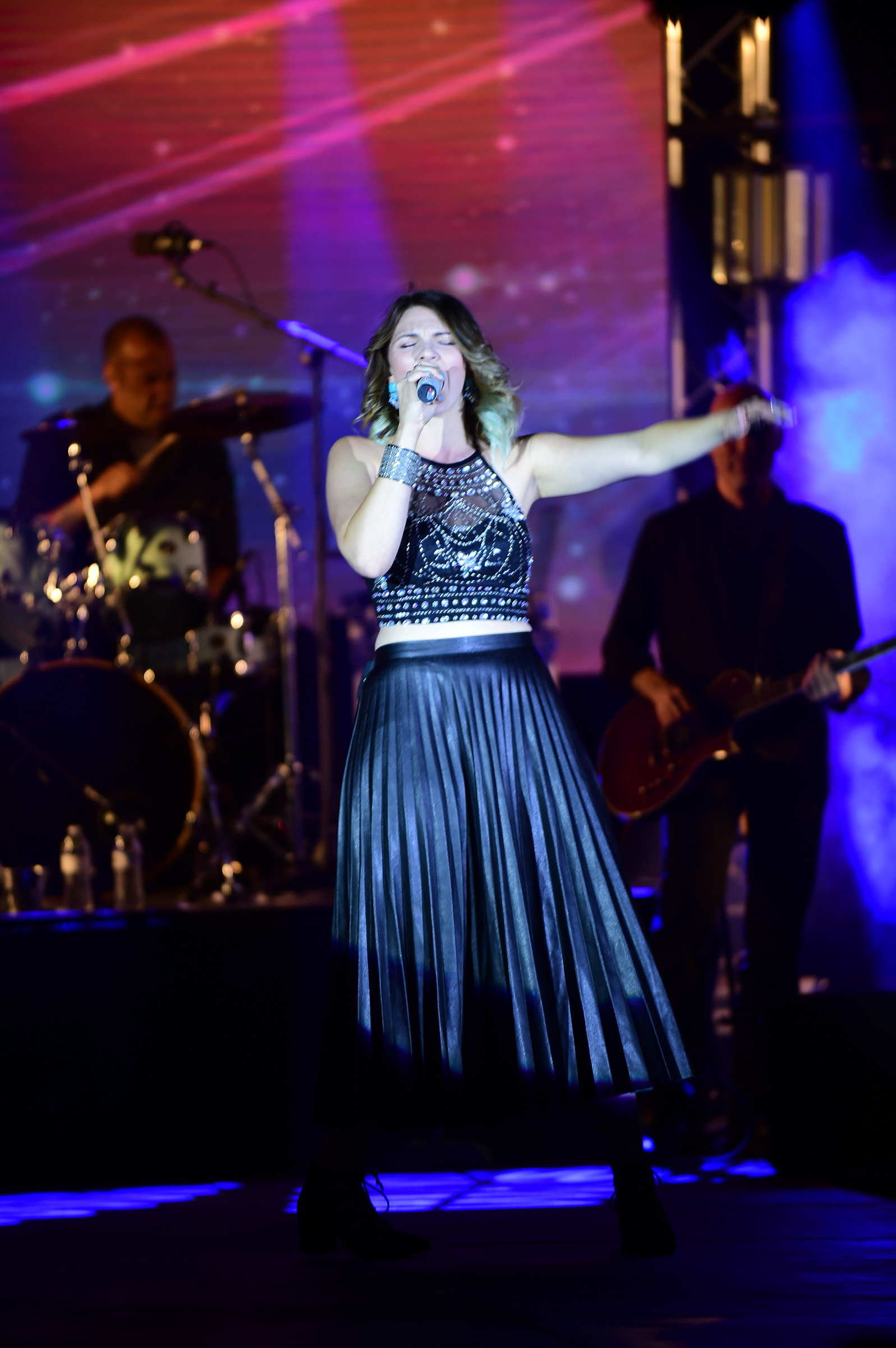 Austin Jansen Goes Rogue on Taryn Cross Tour - CHAUVET Professional