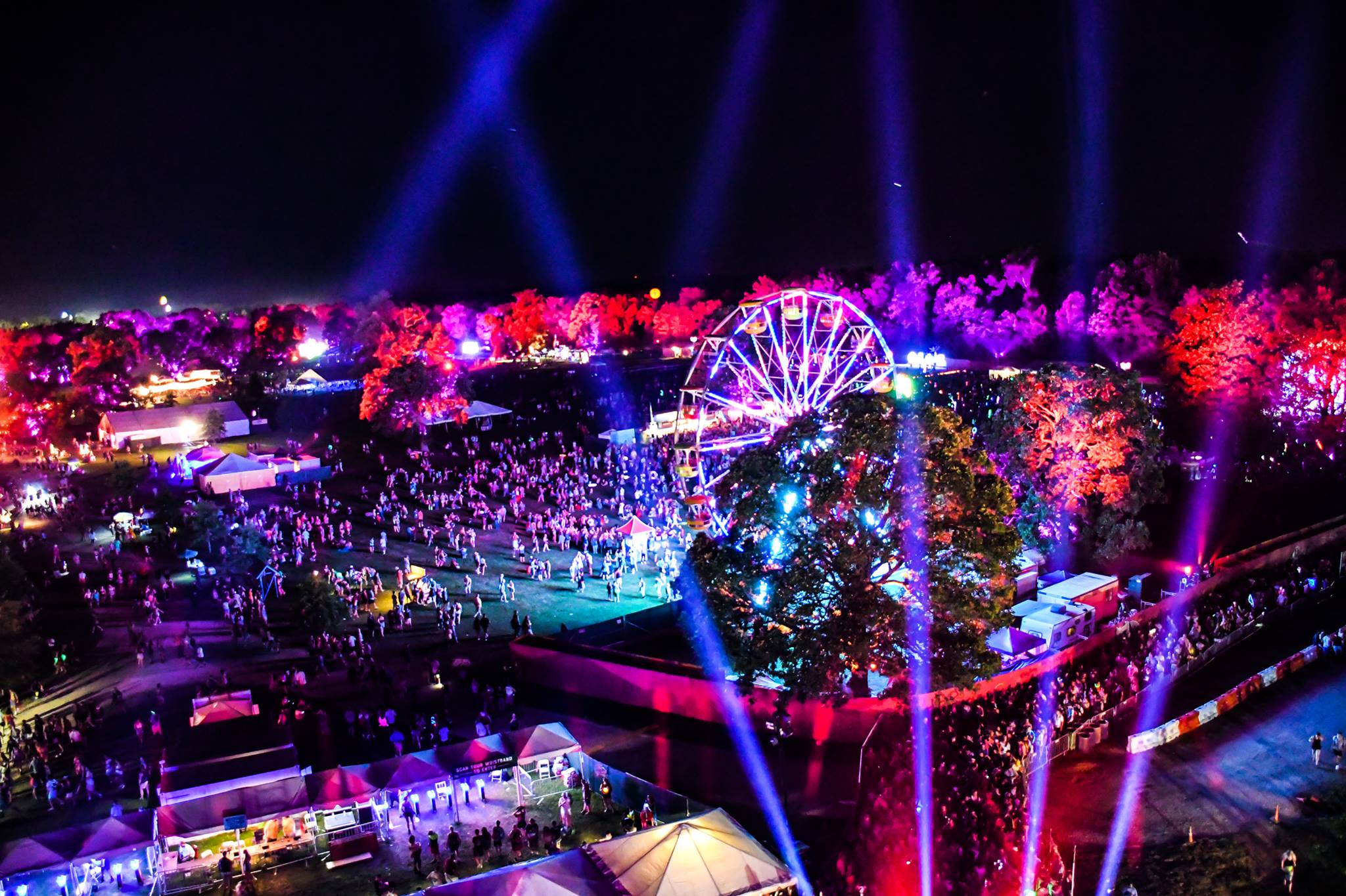 Bonnaroo Festival Grounds Get Magical With 1000 CHAUVET Professional ...