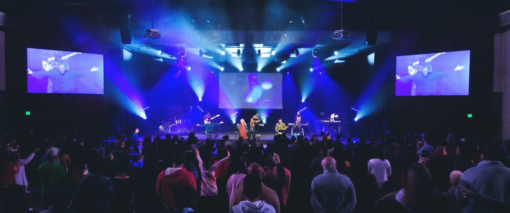 Morris Integration Revitalizes Shiloh Church’s Lighting With CHAUVET ...