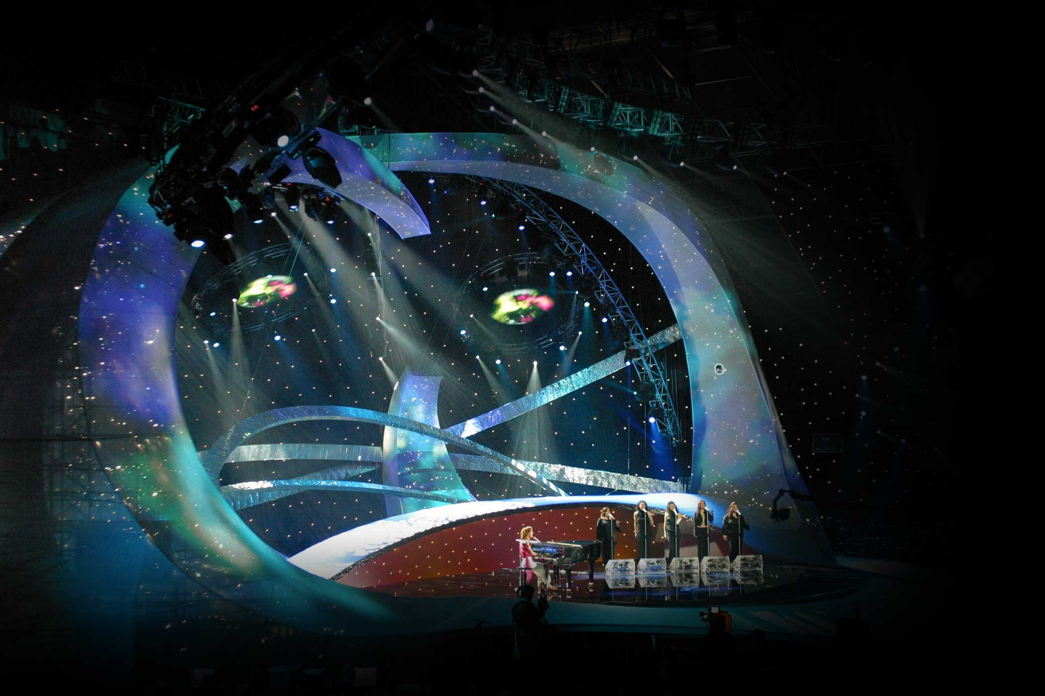 Ola Melzig - Bold Light - CHAUVET Professional