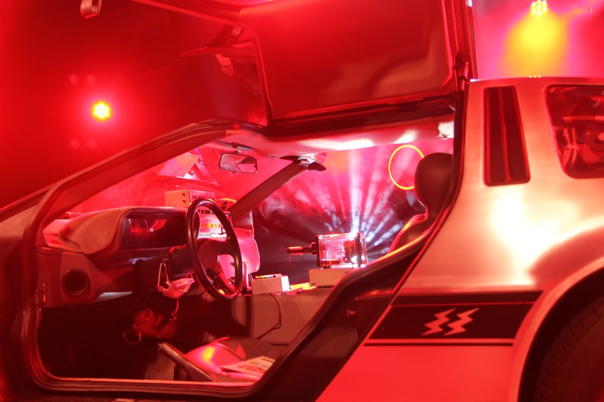 Squeek Lights Puts Car Photo Sessions In Gear With CHAUVET Professional ...