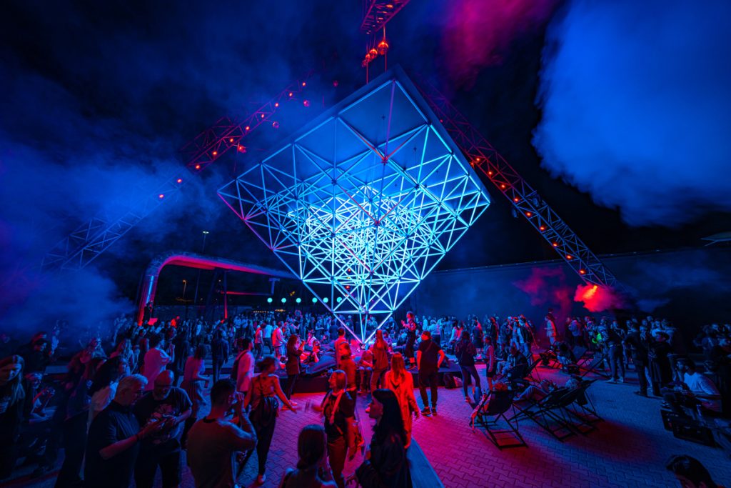 Christopher Bauder – Sensory Light - CHAUVET Professional