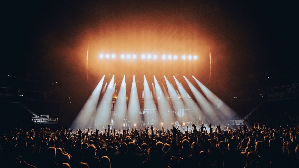 Thomas “Church” – Christmann Private Light - CHAUVET Professional