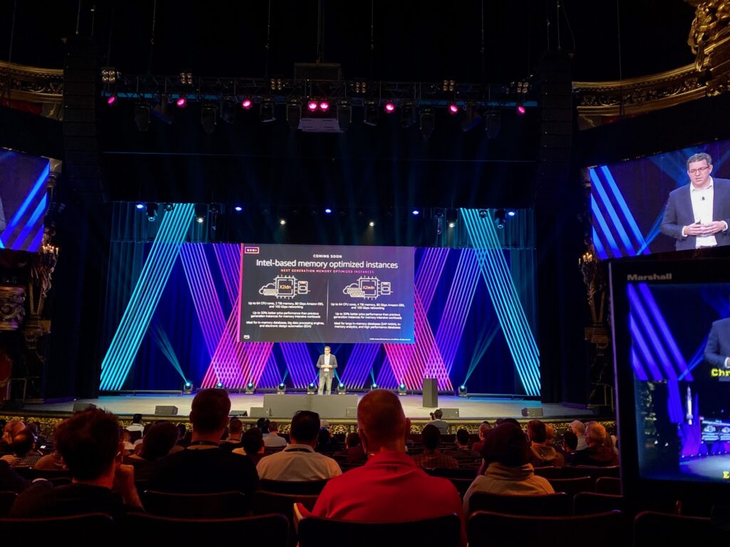 Matt Mills – Expanding Light - CHAUVET Professional